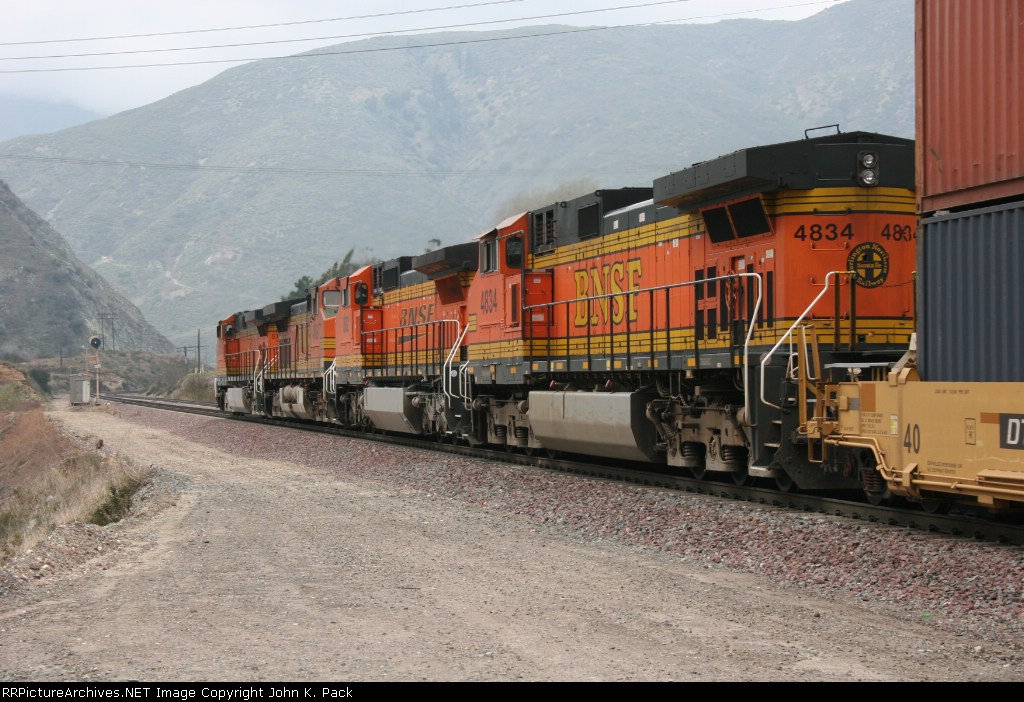 BNSF 4834